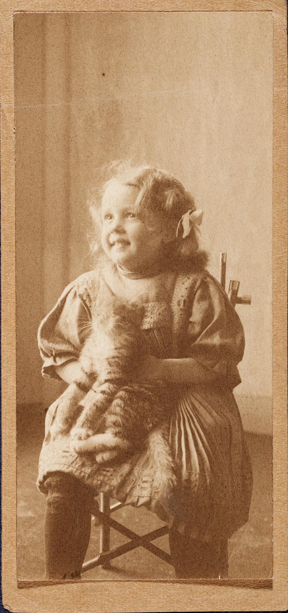 Visitkort från Finlands fotografiska museum | Suomen valokuvataiteen museo